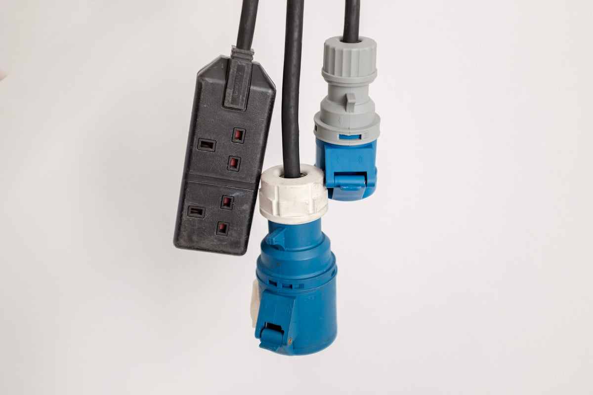 16AMP/32AMP Generator Output Cables — GreenMeter.SG